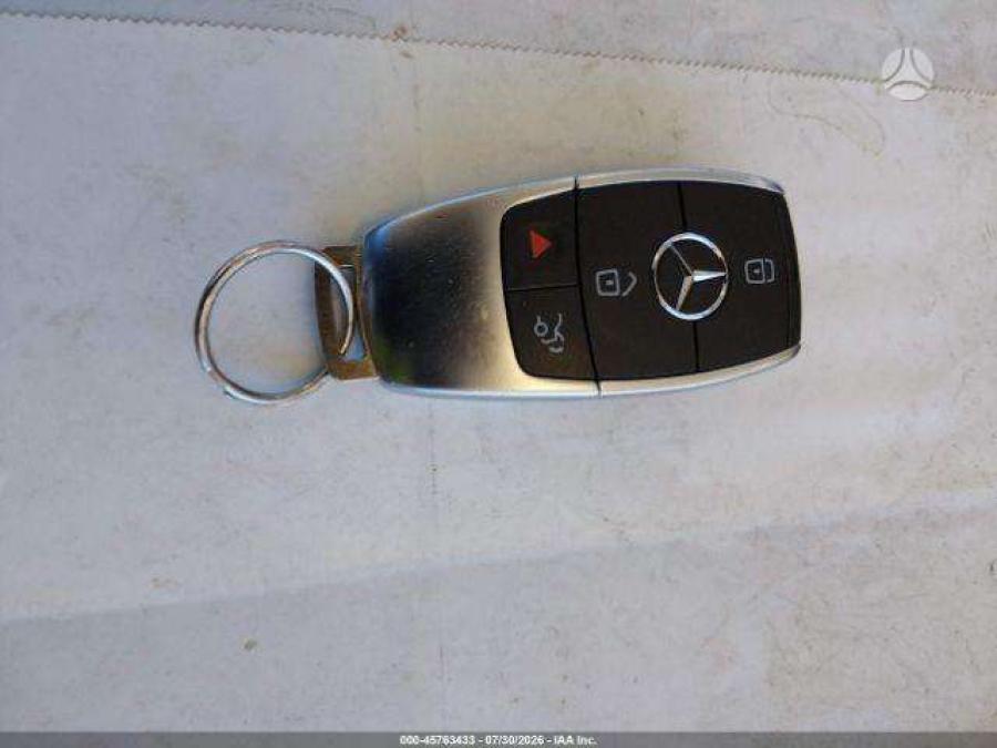 Sarkans Mercedes-Benz gle-450 2024 Klaipėda, ar dzinēja tilpumu 0.00 L un nobraukumu 6 tūkst. km par 28000 €, foto 12 vietnē AUTOMOTO.COM.LV