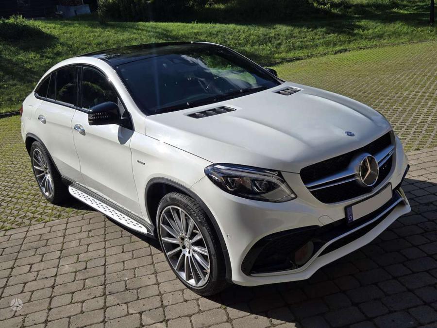 White Mercedes-Benz gle-450 2015 in Vilnius, with an engine capacity of 3.00 L and mileage of 153 thousand km for 30000 €, photo 1 on AUTOMOTO.COM.LV