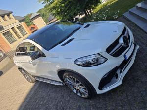 White Mercedes-Benz gle-450 2015 in Vilnius, with an engine capacity of 3.00 L and mileage of 153 thousand km for 30000 €, photo 7 on AUTOMOTO.COM.LV