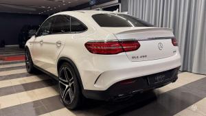 Balts Mercedes-Benz gle-450 2016 Rīga, ar dzinēja tilpumu 3.00 L un nobraukumu 240 tūkst. km par 28490 €, foto 7 vietnē AUTOMOTO.COM.LV