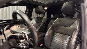 Balts Mercedes-Benz gle-450 2016 Rīga, ar dzinēja tilpumu 3.00 L un nobraukumu 240 tūkst. km par 28490 €, foto 10 vietnē AUTOMOTO.COM.LV