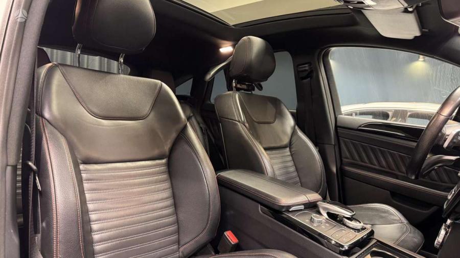 Balts Mercedes-Benz gle-450 2016 Rīga, ar dzinēja tilpumu 3.00 L un nobraukumu 240 tūkst. km par 28490 €, foto 14 vietnē AUTOMOTO.COM.LV