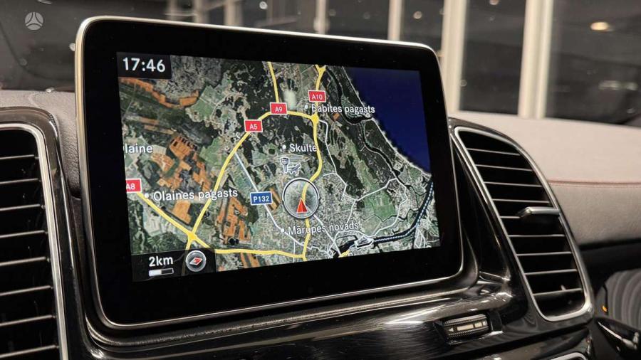 Balts Mercedes-Benz gle-450 2016 Rīga, ar dzinēja tilpumu 3.00 L un nobraukumu 240 tūkst. km par 28490 €, foto 25 vietnē AUTOMOTO.COM.LV