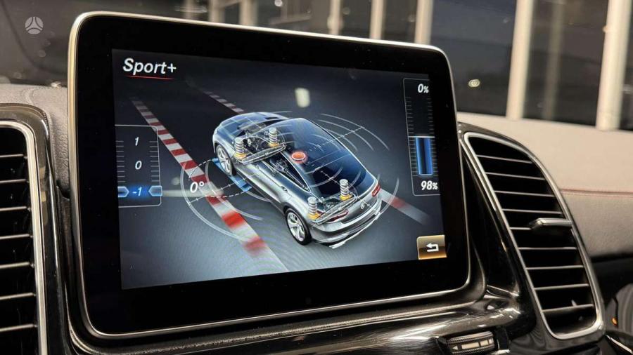 Balts Mercedes-Benz gle-450 2016 Rīga, ar dzinēja tilpumu 3.00 L un nobraukumu 240 tūkst. km par 28490 €, foto 26 vietnē AUTOMOTO.COM.LV