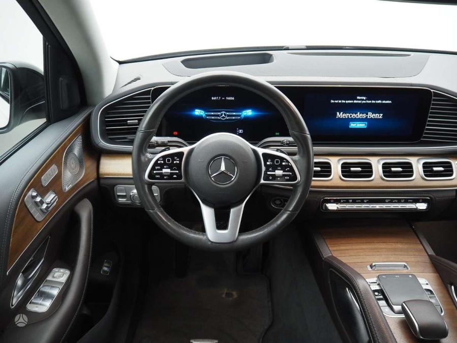 Balts Mercedes-Benz gle-450 2020 Viļņa, ar dzinēja tilpumu 3.00 L un nobraukumu 96 tūkst. km par 51500 €, foto 20 vietnē AUTOMOTO.COM.LV