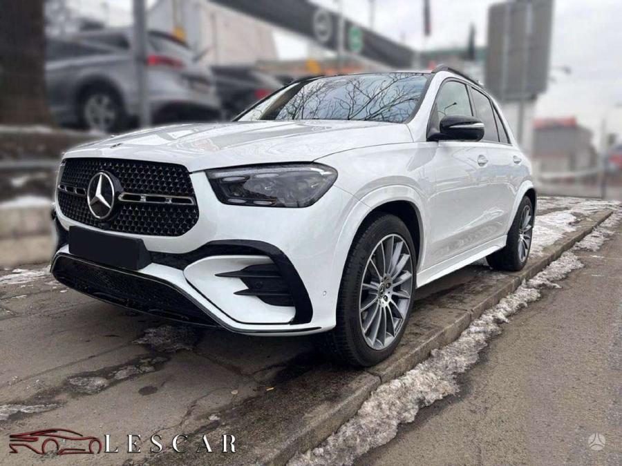 Белый Мерседес GLE 450 2024 в Вильнюс, объемом двигателя 2.99 л и пробегом 33 тыс. км за 89000 €, фото 1 на AUTOMOTO.COM.LV