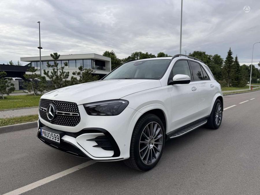 Balts Mercedes-Benz gle-450 2024 Palanga, ar dzinēja tilpumu 3.00 L un nobraukumu 29 tūkst. km par 76000 €, foto 7 vietnē AUTOMOTO.COM.LV