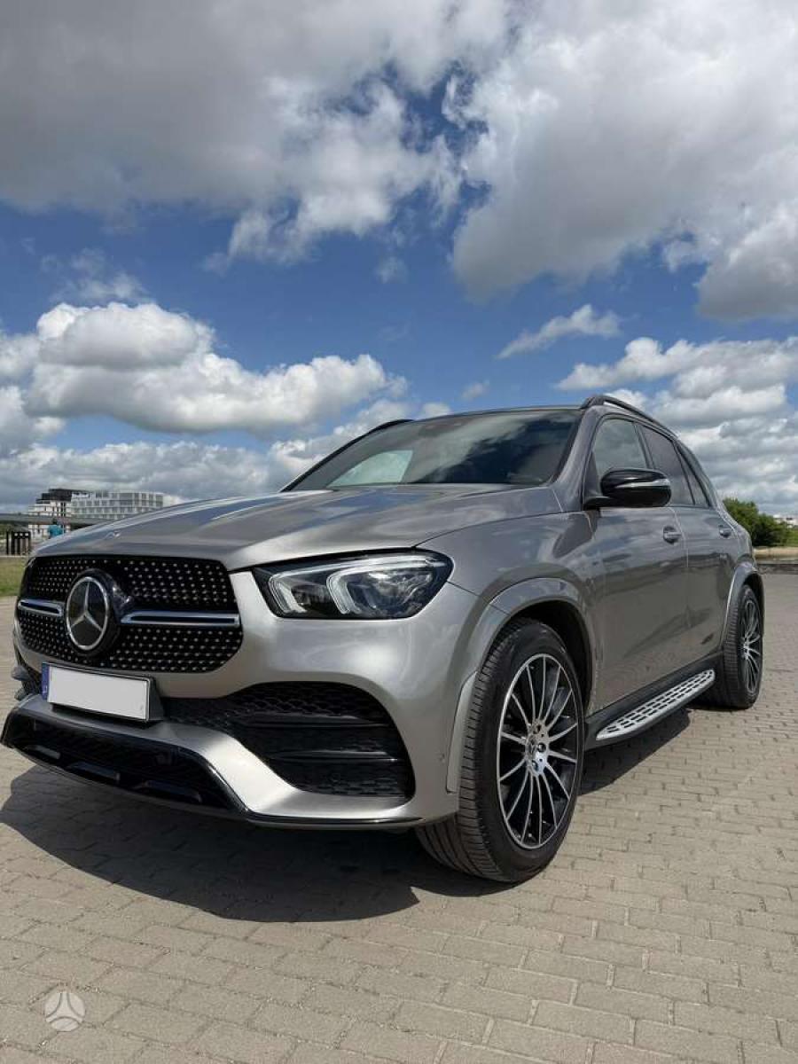 Желтый Мерседес GLE 450 2020 в Каунас, объемом двигателя 3.00 л и пробегом 161 тыс. км за 48500 €, фото 1 на AUTOMOTO.COM.LV