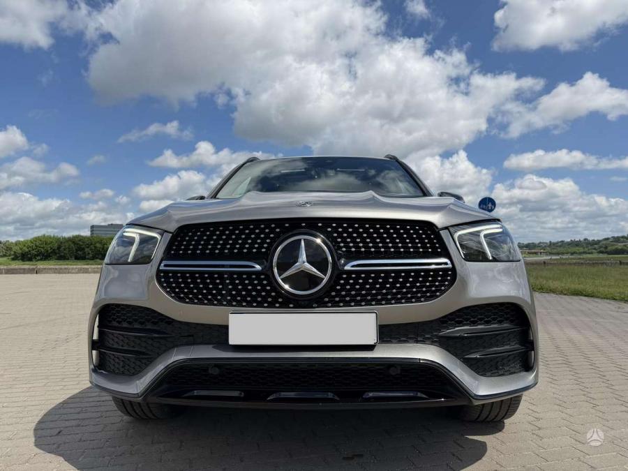 Желтый Мерседес GLE 450 2020 в Каунас, объемом двигателя 3.00 л и пробегом 161 тыс. км за 48500 €, фото 3 на AUTOMOTO.COM.LV