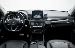 Черный Мерседес GLE 500 2016 в Таллин, объемом двигателя 3.00 л и пробегом 207 тыс. км за 18999 €, фото 3 на AUTOMOTO.COM.LV