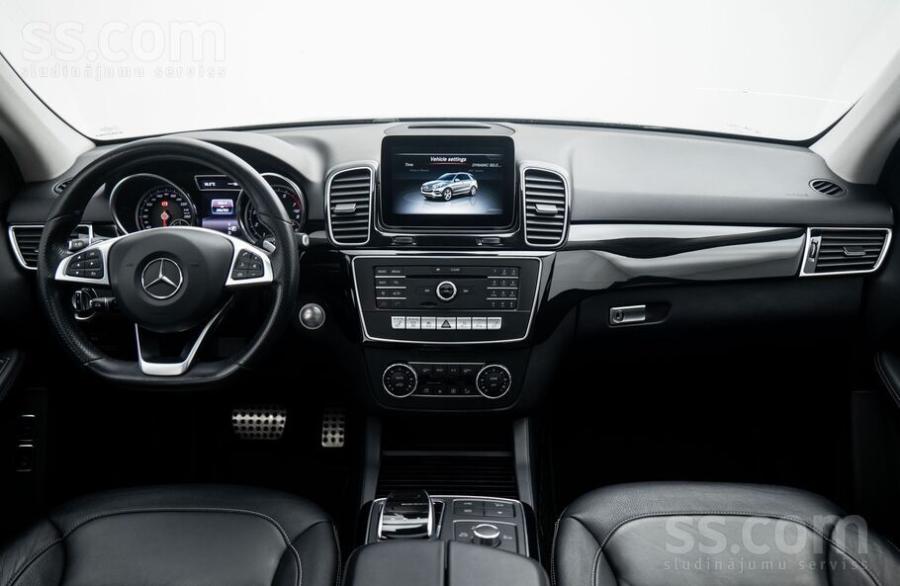 Черный Мерседес GLE 500 2016 в Таллин, объемом двигателя 3.00 л и пробегом 207 тыс. км за 18999 €, фото 3 на AUTOMOTO.COM.LV