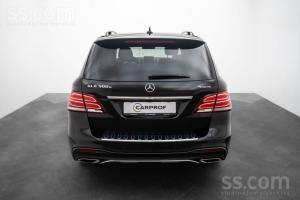 Черный Мерседес GLE 500 2016 в Таллин, объемом двигателя 3.00 л и пробегом 207 тыс. км за 18999 €, фото 8 на AUTOMOTO.COM.LV