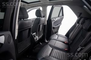 Черный Мерседес GLE 500 2016 в Таллин, объемом двигателя 3.00 л и пробегом 207 тыс. км за 18999 €, фото 11 на AUTOMOTO.COM.LV