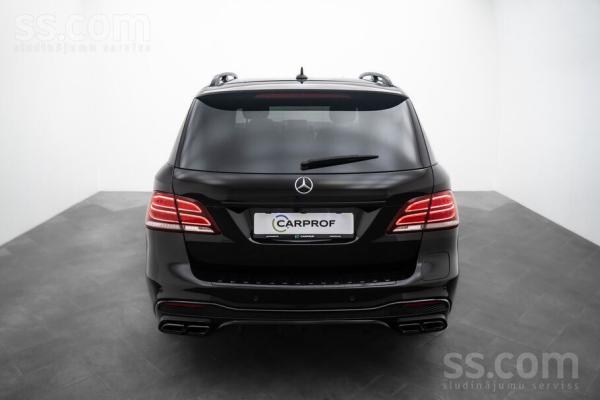 Melns Mercedes-Benz gle-500 2017 Tallina, ar dzinēja tilpumu 3.00 L un nobraukumu 150 tūkst. km par 22999 €, foto 7 vietnē AUTOMOTO.COM.LV