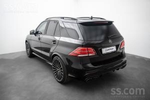 Черный Мерседес GLE 500 2017 в Таллин, объемом двигателя 3.00 л и пробегом 150 тыс. км за 22999 €, фото 9 на AUTOMOTO.COM.LV