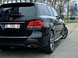 Melns Mercedes-Benz gle-500 2018 Rīga, ar dzinēja tilpumu 3.00 L un nobraukumu 189 tūkst. km par 23390 €, foto 4 vietnē AUTOMOTO.COM.LV