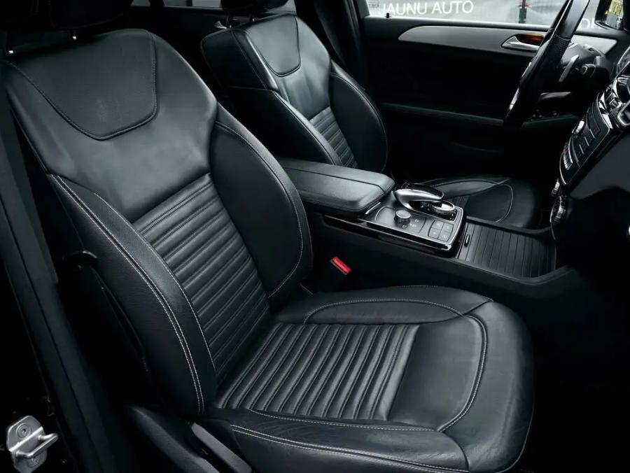 Melns Mercedes-Benz gle-500 2018 Rīga, ar dzinēja tilpumu 3.00 L un nobraukumu 189 tūkst. km par 23390 €, foto 13 vietnē AUTOMOTO.COM.LV
