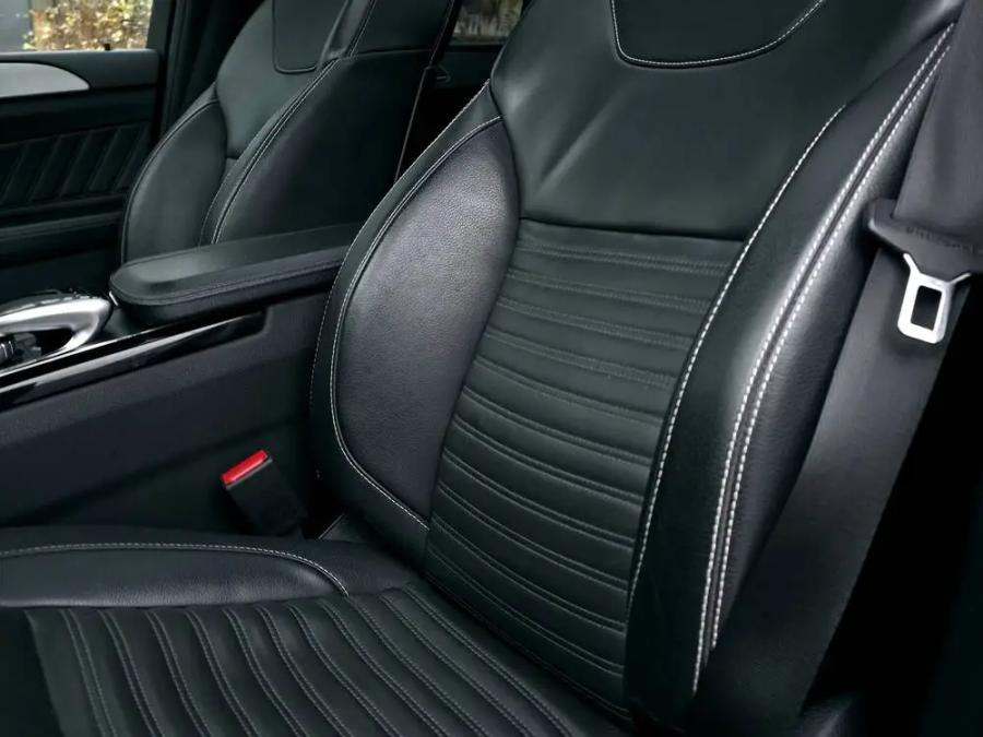 Melns Mercedes-Benz gle-500 2018 Rīga, ar dzinēja tilpumu 3.00 L un nobraukumu 189 tūkst. km par 23390 €, foto 16 vietnē AUTOMOTO.COM.LV