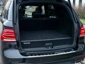 Melns Mercedes-Benz gle-500 2018 Rīga, ar dzinēja tilpumu 3.00 L un nobraukumu 189 tūkst. km par 23390 €, foto 24 vietnē AUTOMOTO.COM.LV