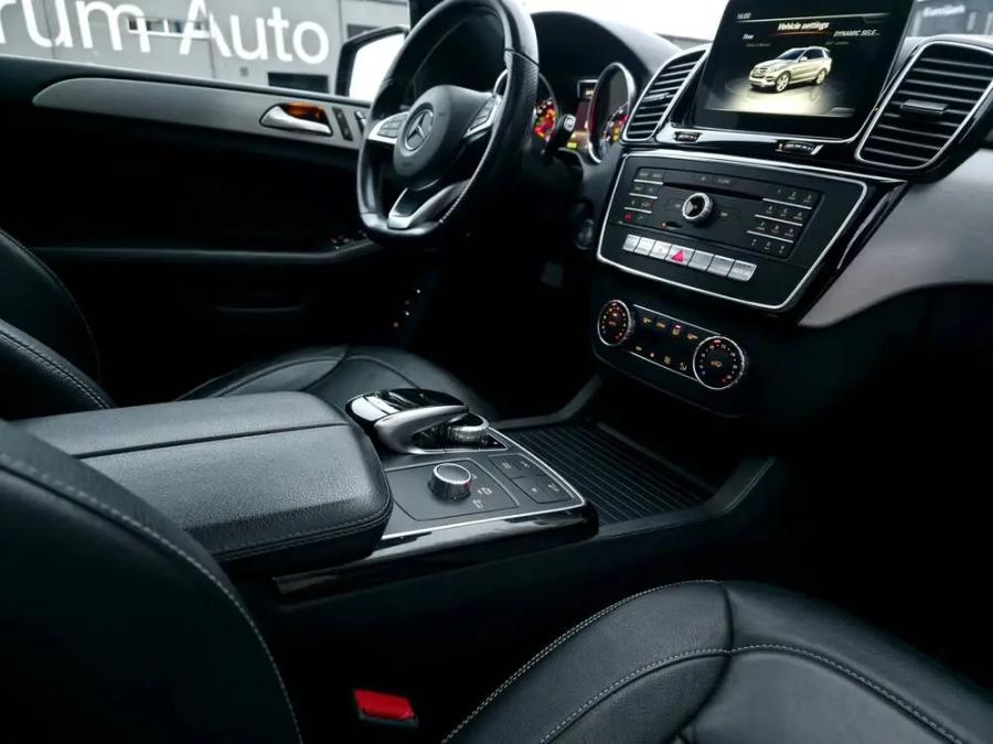Melns Mercedes-Benz gle-500 2018 Rīga, ar dzinēja tilpumu 3.00 L un nobraukumu 189 tūkst. km par 23390 €, foto 37 vietnē AUTOMOTO.COM.LV
