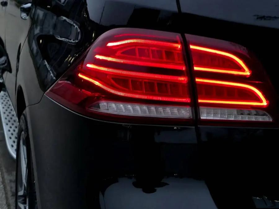 Melns Mercedes-Benz gle-500 2018 Rīga, ar dzinēja tilpumu 3.00 L un nobraukumu 189 tūkst. km par 23390 €, foto 72 vietnē AUTOMOTO.COM.LV