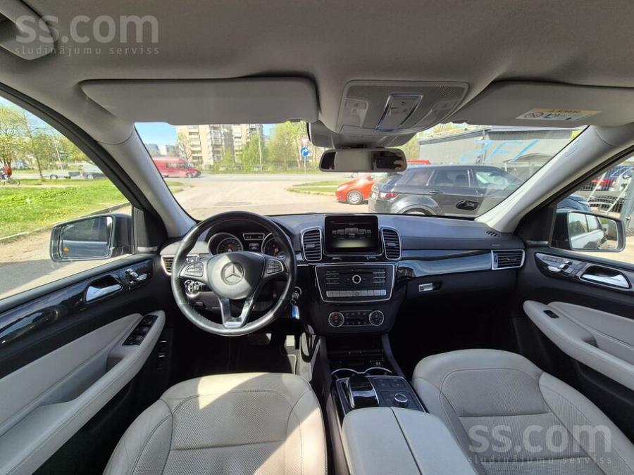 Серый Мерседес GLE 500 2016 в Рига, объемом двигателя 3.00 л и пробегом 248 тыс. км за 20990 €, фото 12 на AUTOMOTO.COM.LV