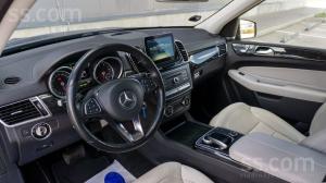 Grey Mercedes-Benz gle-500 2016 in Riga, with an engine capacity of 3.00 L and mileage of 248 thousand km for 19490 €, photo 10 on AUTOMOTO.COM.LV