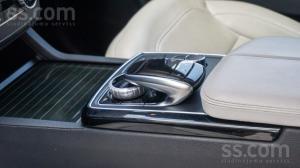 Grey Mercedes-Benz gle-500 2016 in Riga, with an engine capacity of 3.00 L and mileage of 248 thousand km for 19490 €, photo 15 on AUTOMOTO.COM.LV