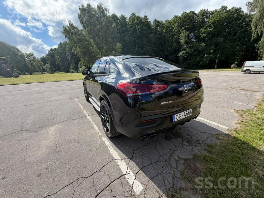 Melns Mercedes-Benz GLE 53 AMG 2022 Rīga, ar dzinēja tilpumu 3.00 L un nobraukumu 68 tūkst. km par 76900 €, foto 5 vietnē AUTOMOTO.COM.LV