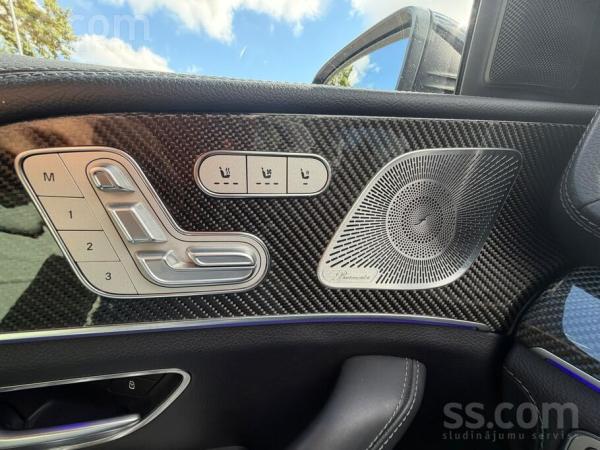 Melns Mercedes-Benz GLE 53 AMG 2022 Rīga, ar dzinēja tilpumu 3.00 L un nobraukumu 68 tūkst. km par 76900 €, foto 7 vietnē AUTOMOTO.COM.LV
