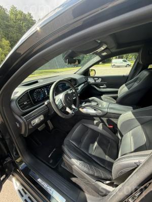 Melns Mercedes-Benz GLE 53 AMG 2022 Rīga, ar dzinēja tilpumu 3.00 L un nobraukumu 68 tūkst. km par 76900 €, foto 10 vietnē AUTOMOTO.COM.LV