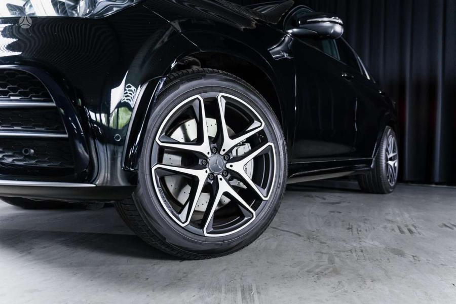 Черный Мерседес GLE 53 AMG 2023 в Вильнюс, объемом двигателя 3.00 л и пробегом 67 тыс. км за 72299 €, фото 11 на AUTOMOTO.COM.LV
