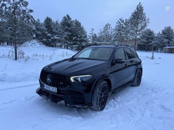 Black Mercedes-Benz GLE 53 AMG 2020 in Vilnius, with an engine capacity of 3.00 L and mileage of 118 thousand km for 59700 €, photo 3 on AUTOMOTO.COM.LV