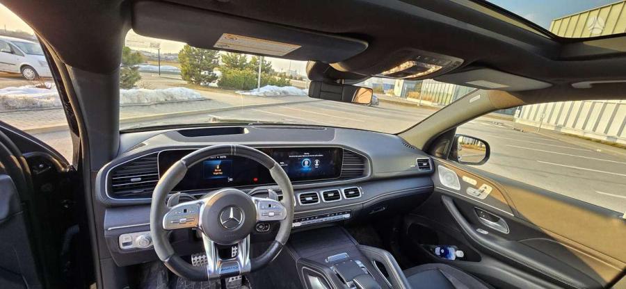 Melns Mercedes-Benz GLE 53 AMG 2020 Viļņa, ar dzinēja tilpumu 3.00 L un nobraukumu 82 tūkst. km par 52999 €, foto 12 vietnē AUTOMOTO.COM.LV