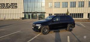 Melns Mercedes-Benz GLE 53 AMG 2020 Viļņa, ar dzinēja tilpumu 3.00 L un nobraukumu 82 tūkst. km par 52999 €, foto 16 vietnē AUTOMOTO.COM.LV