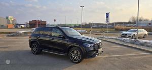 Melns Mercedes-Benz GLE 53 AMG 2020 Viļņa, ar dzinēja tilpumu 3.00 L un nobraukumu 82 tūkst. km par 52999 €, foto 17 vietnē AUTOMOTO.COM.LV