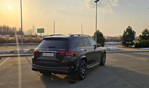 Melns Mercedes-Benz GLE 53 AMG 2020 Viļņa, ar dzinēja tilpumu 3.00 L un nobraukumu 82 tūkst. km par 52999 €, foto 19 vietnē AUTOMOTO.COM.LV