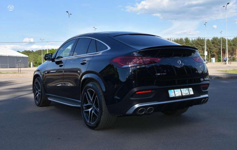Melns Mercedes-Benz GLE 53 AMG 2020 Viļņa, ar dzinēja tilpumu 3.00 L un nobraukumu 50 tūkst. km par 70000 €, foto 6 vietnē AUTOMOTO.COM.LV
