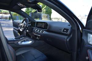 Melns Mercedes-Benz GLE 53 AMG 2020 Viļņa, ar dzinēja tilpumu 3.00 L un nobraukumu 50 tūkst. km par 70000 €, foto 14 vietnē AUTOMOTO.COM.LV