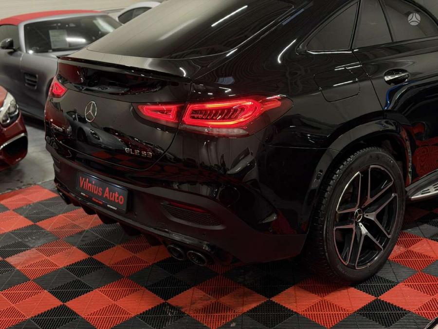 Черный Мерседес GLE 53 AMG 2021 в Вильнюс, объемом двигателя 3.00 л и пробегом 101 тыс. км за 74990 €, фото 8 на AUTOMOTO.COM.LV