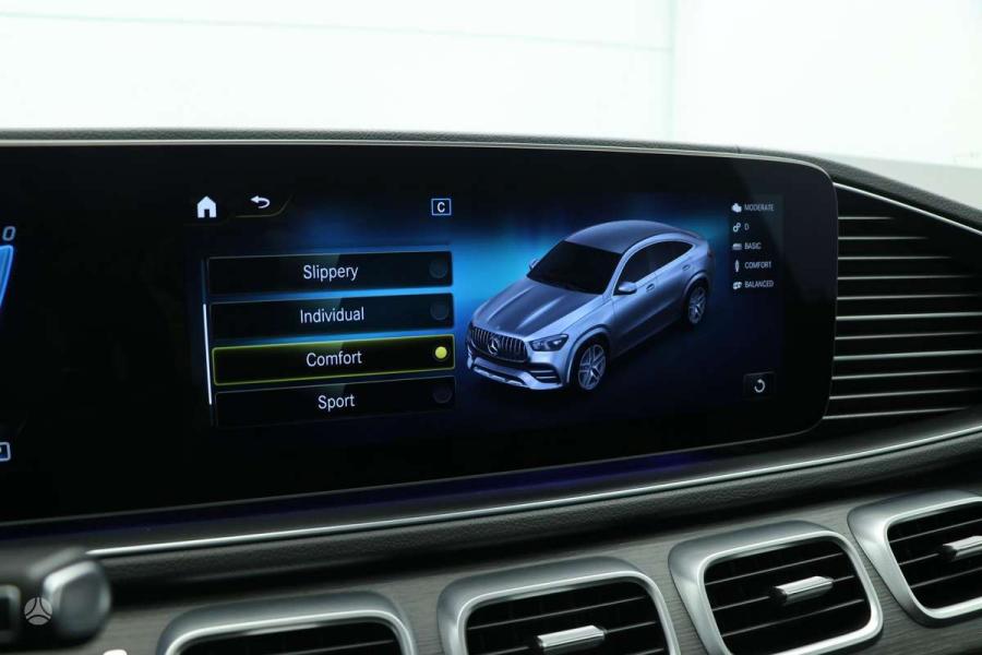 Melns Mercedes-Benz GLE 53 AMG 2021 Viļņa, ar dzinēja tilpumu 3.00 L un nobraukumu 133 tūkst. km par 66990 €, foto 25 vietnē AUTOMOTO.COM.LV