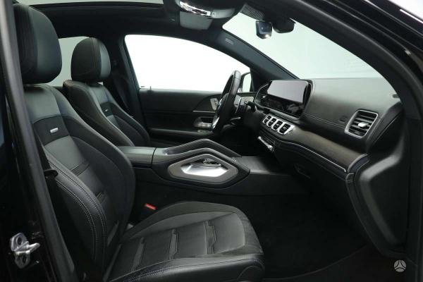 Черный Мерседес GLE 53 AMG 2021 в Вильнюс, объемом двигателя 3.00 л и пробегом 133 тыс. км за 66990 €, фото 10 на AUTOMOTO.COM.LV