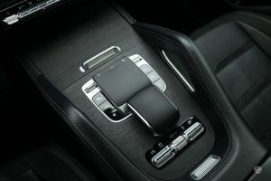 Черный Мерседес GLE 53 AMG 2021 в Вильнюс, объемом двигателя 3.00 л и пробегом 133 тыс. км за 66990 €, фото 31 на AUTOMOTO.COM.LV