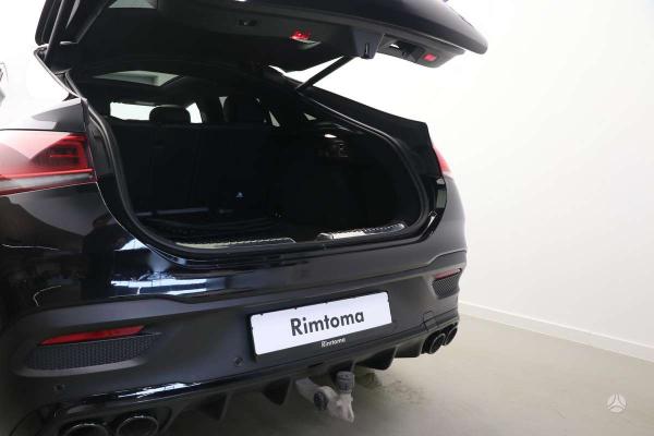 Melns Mercedes-Benz GLE 53 AMG 2021 Viļņa, ar dzinēja tilpumu 3.00 L un nobraukumu 133 tūkst. km par 66990 €, foto 9 vietnē AUTOMOTO.COM.LV