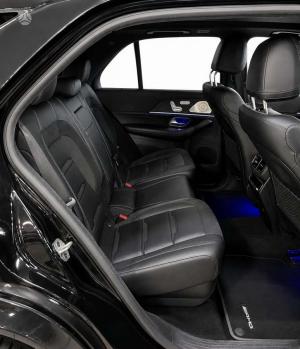 Black Mercedes-Benz GLE 53 AMG 2022 in Kaunas, with an engine capacity of 3.00 L and mileage of 126 thousand km for 67900 €, photo 8 on AUTOMOTO.COM.LV