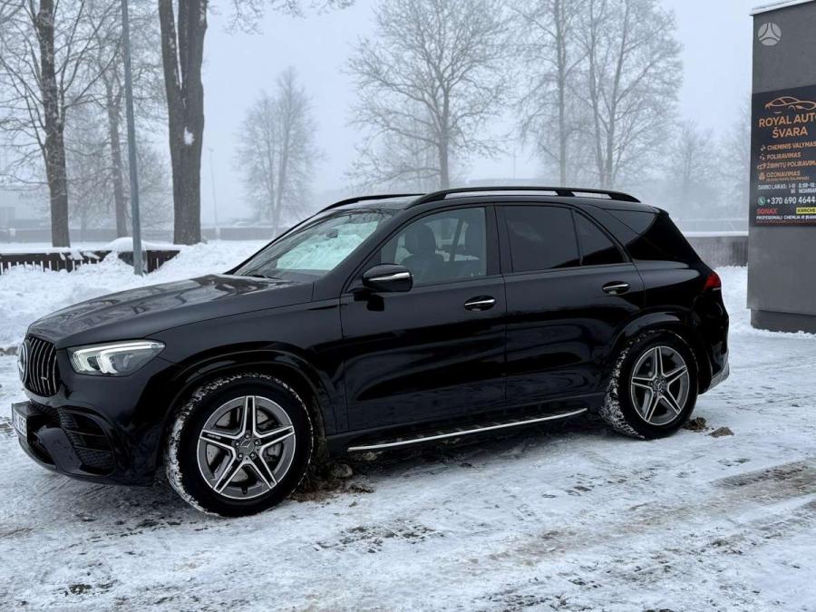 Melns Mercedes-Benz GLE 53 AMG 2023 Tauragė, ar dzinēja tilpumu 3.00 L un nobraukumu 107 tūkst. km par 53900 €, foto 2 vietnē AUTOMOTO.COM.LV