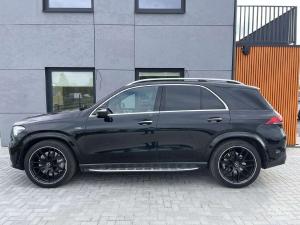 Черный Мерседес GLE 53 AMG 2023 в Вильнюс, объемом двигателя 3.00 л и пробегом 43 тыс. км за 92500 €, фото 3 на AUTOMOTO.COM.LV