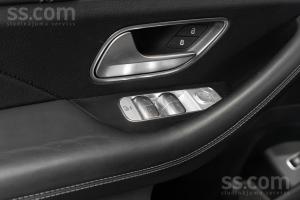 Melns Mercedes-Benz GLE 53 AMG 2023 Rīga, ar dzinēja tilpumu 3.00 L un nobraukumu 37 tūkst. km par 85000 €, foto 17 vietnē AUTOMOTO.COM.LV