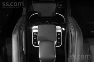 Melns Mercedes-Benz GLE 53 AMG 2023 Rīga, ar dzinēja tilpumu 3.00 L un nobraukumu 37 tūkst. km par 85000 €, foto 32 vietnē AUTOMOTO.COM.LV