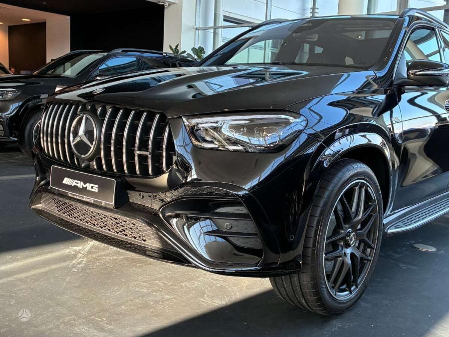 Black Mercedes-Benz GLE 53 AMG 2025 in Vilnius, with an engine capacity of 3.00 L and mileage of 10 thousand km for 132792 €, photo 8 on AUTOMOTO.COM.LV